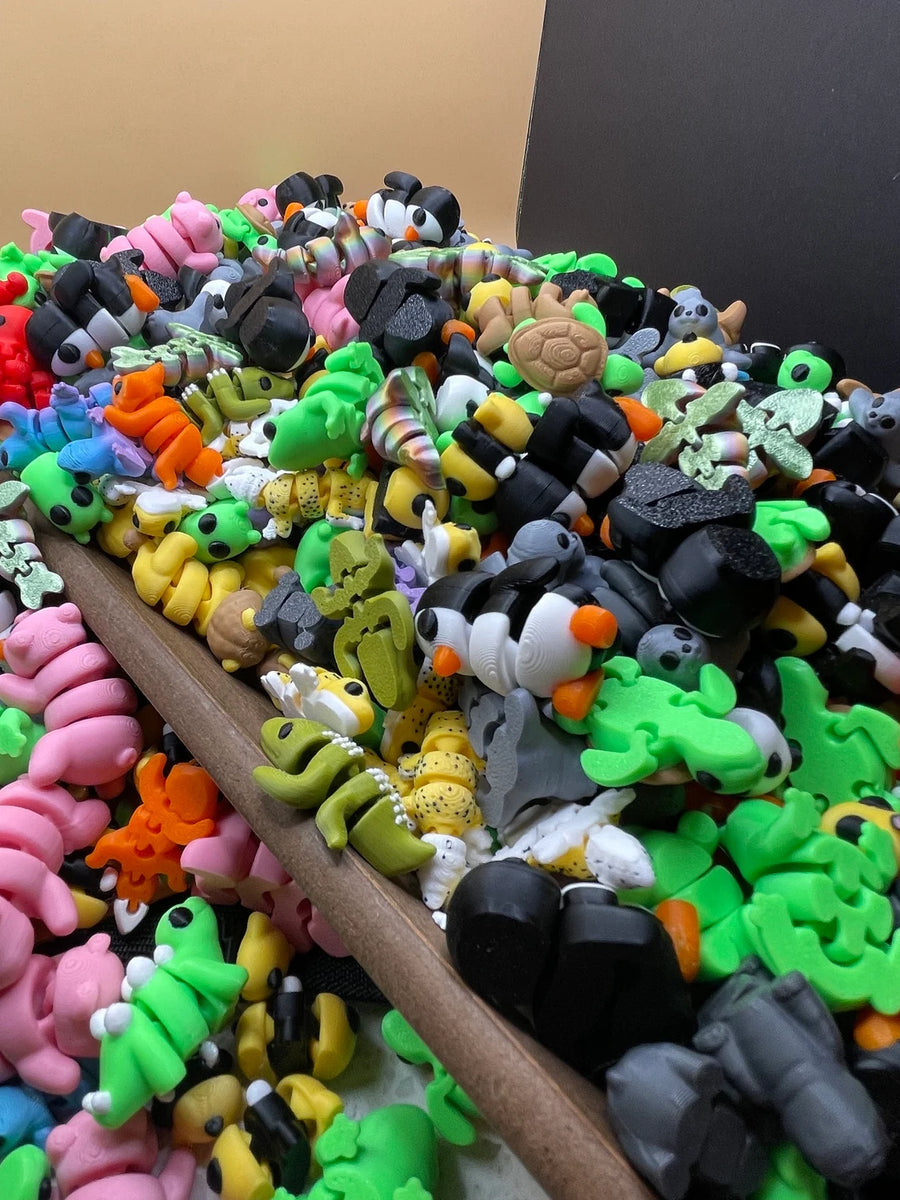 3x Articulated Fidget Toy (Surprise Me) – Dynamic 3D Print Shop